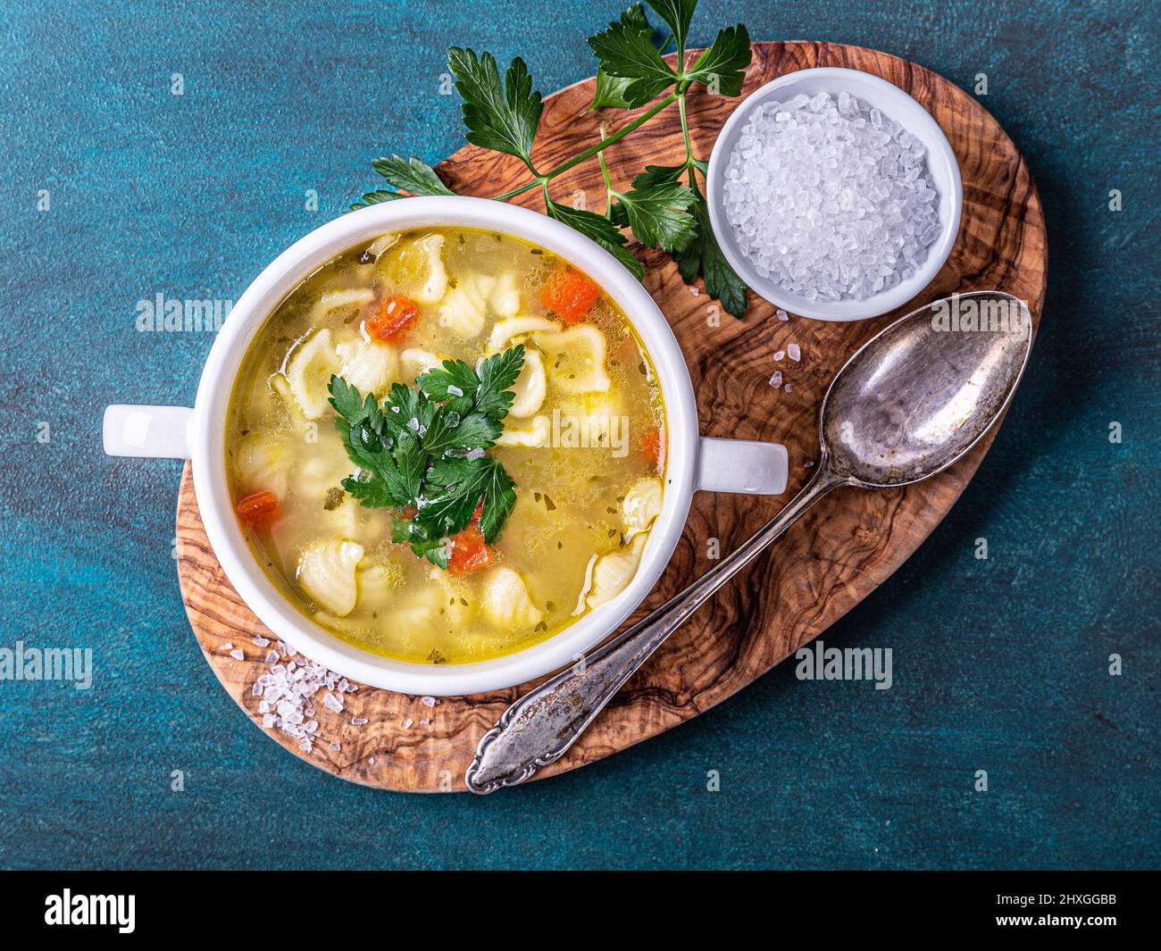 Herbal chicken soup hi-res stock photography and images - Alamy
