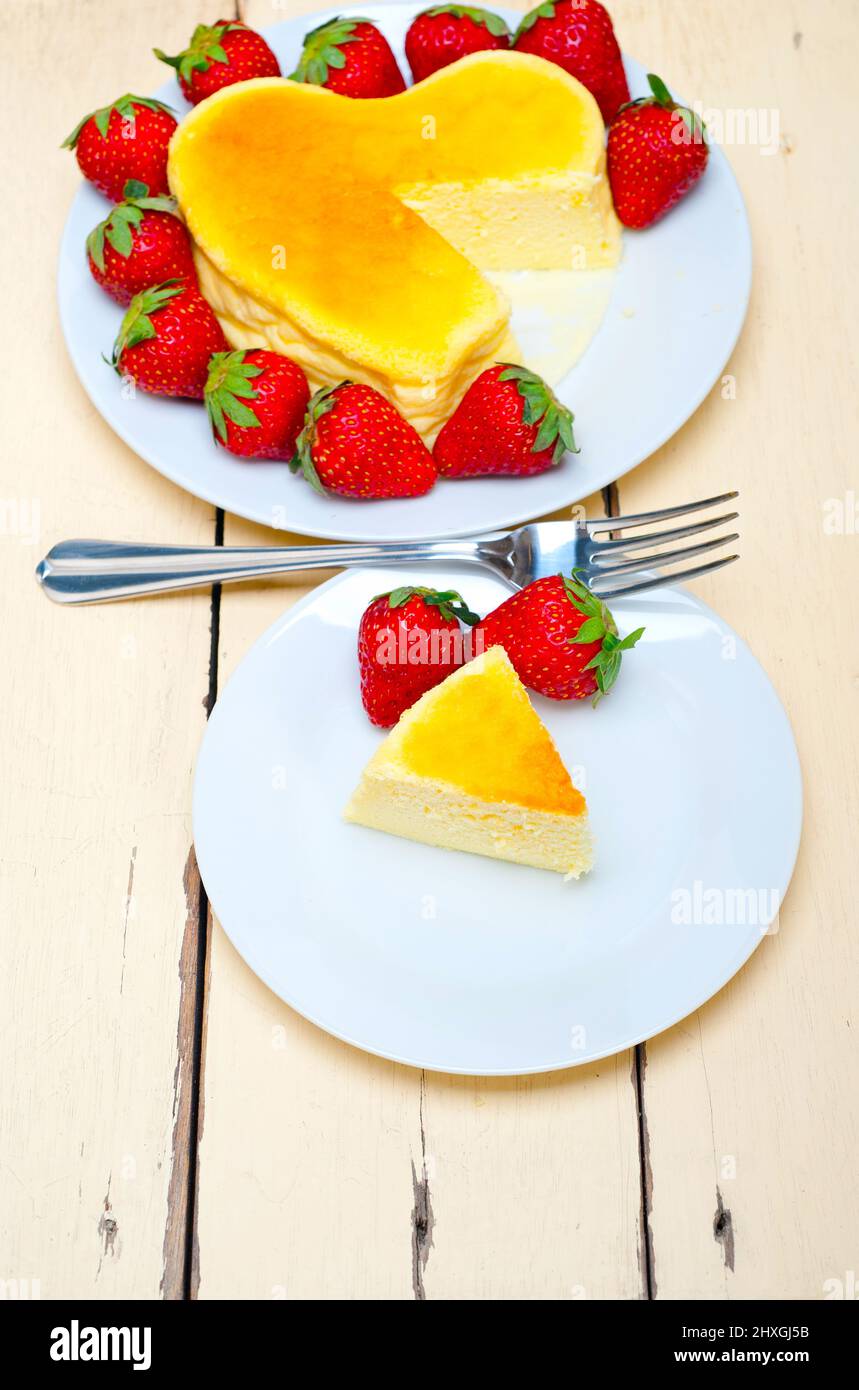 heart shaped cheesecake with strawberryes ideal cake for valentine day ...