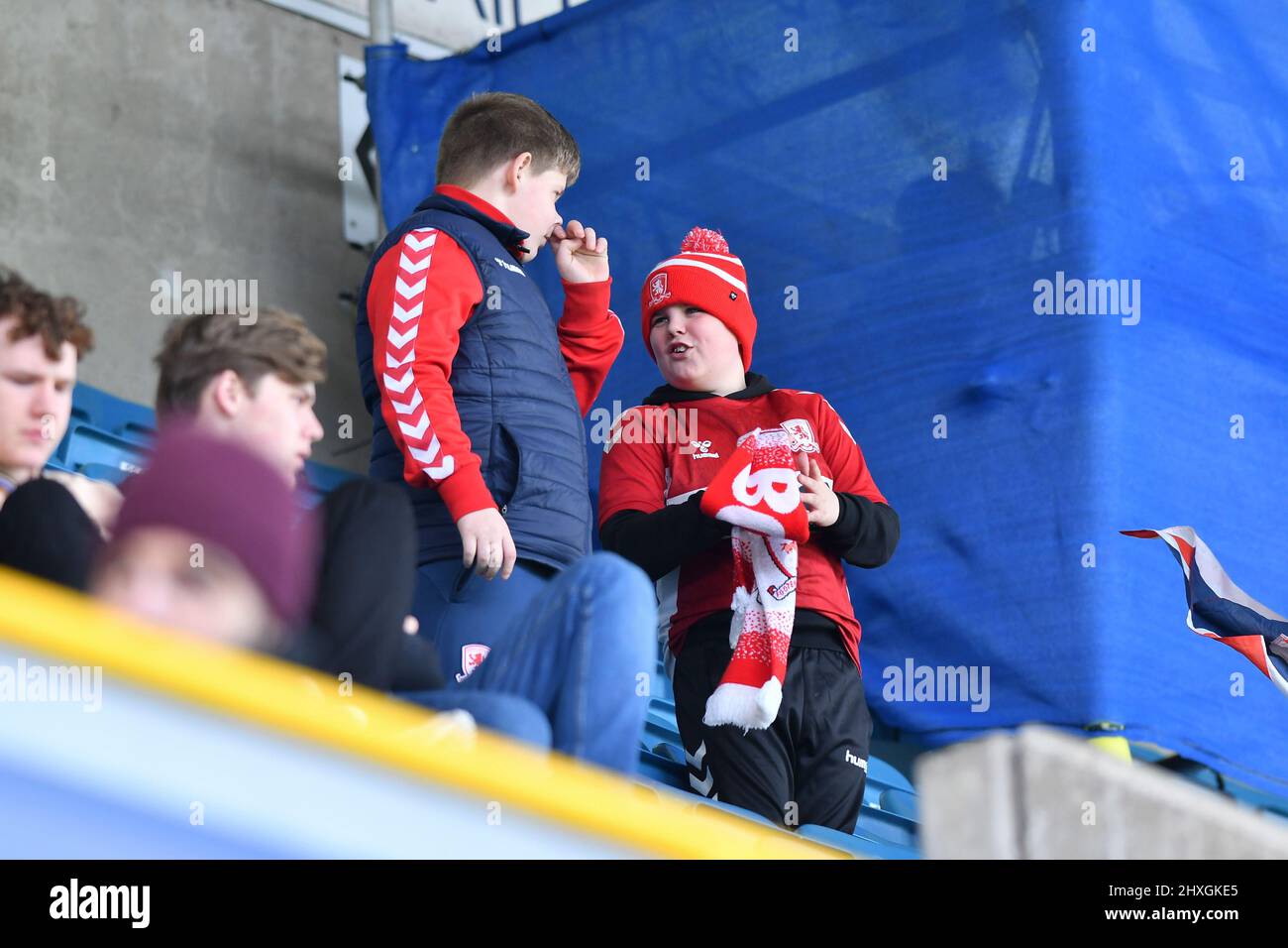 Boro millwall hi-res stock photography and images - Alamy