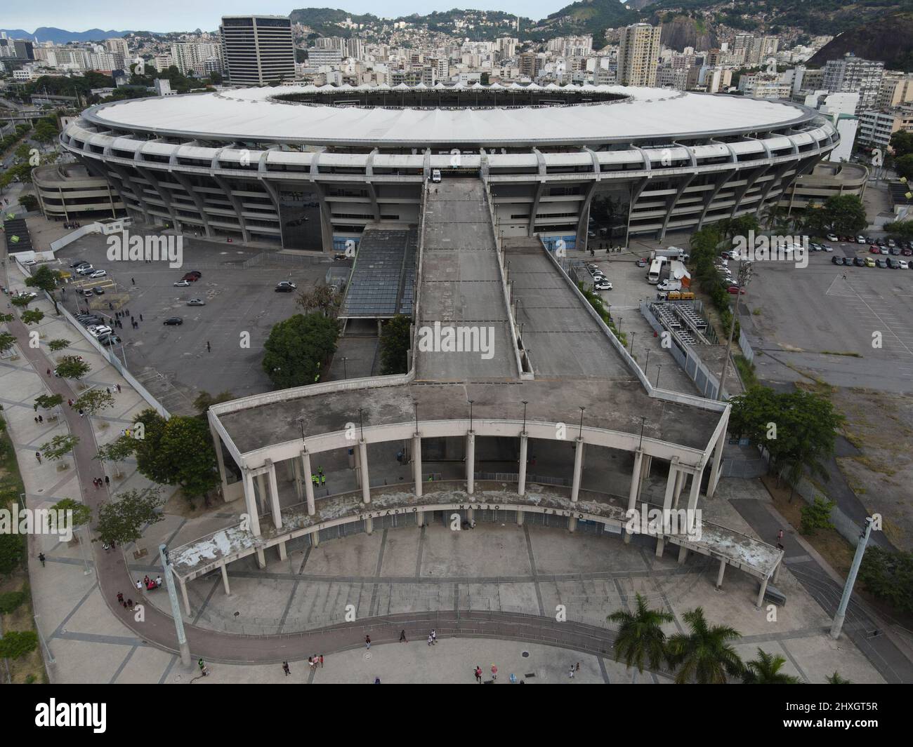 RJ - Rio de Janeiro - 03/12/2022 - MARACANA/NEW LAWN - Aerial view of the Maracana stadium after ...