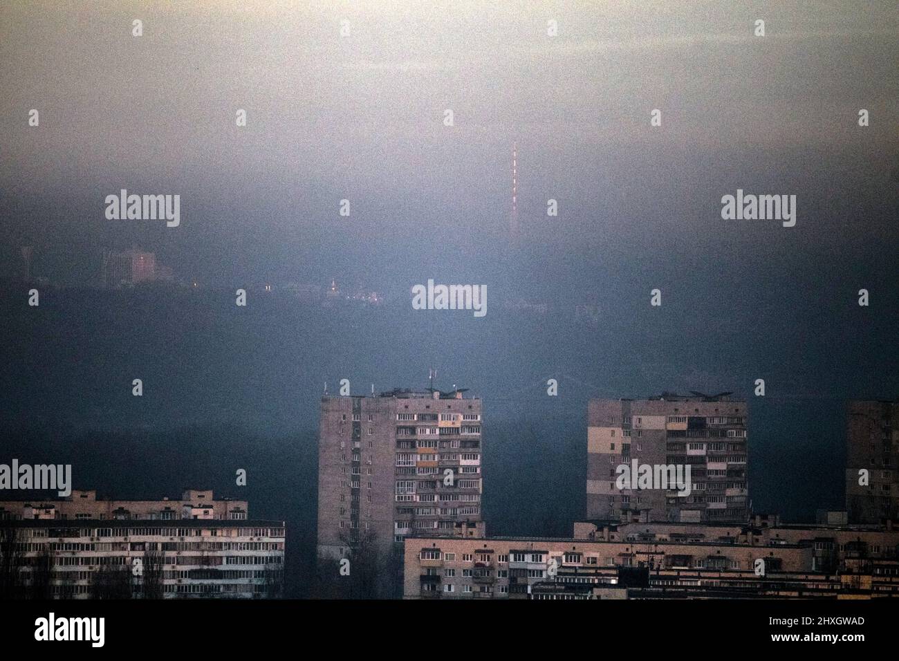 Non Exclusive: KYIV, UKRAINE - MARCH 12, 2022 - Residential tower ...