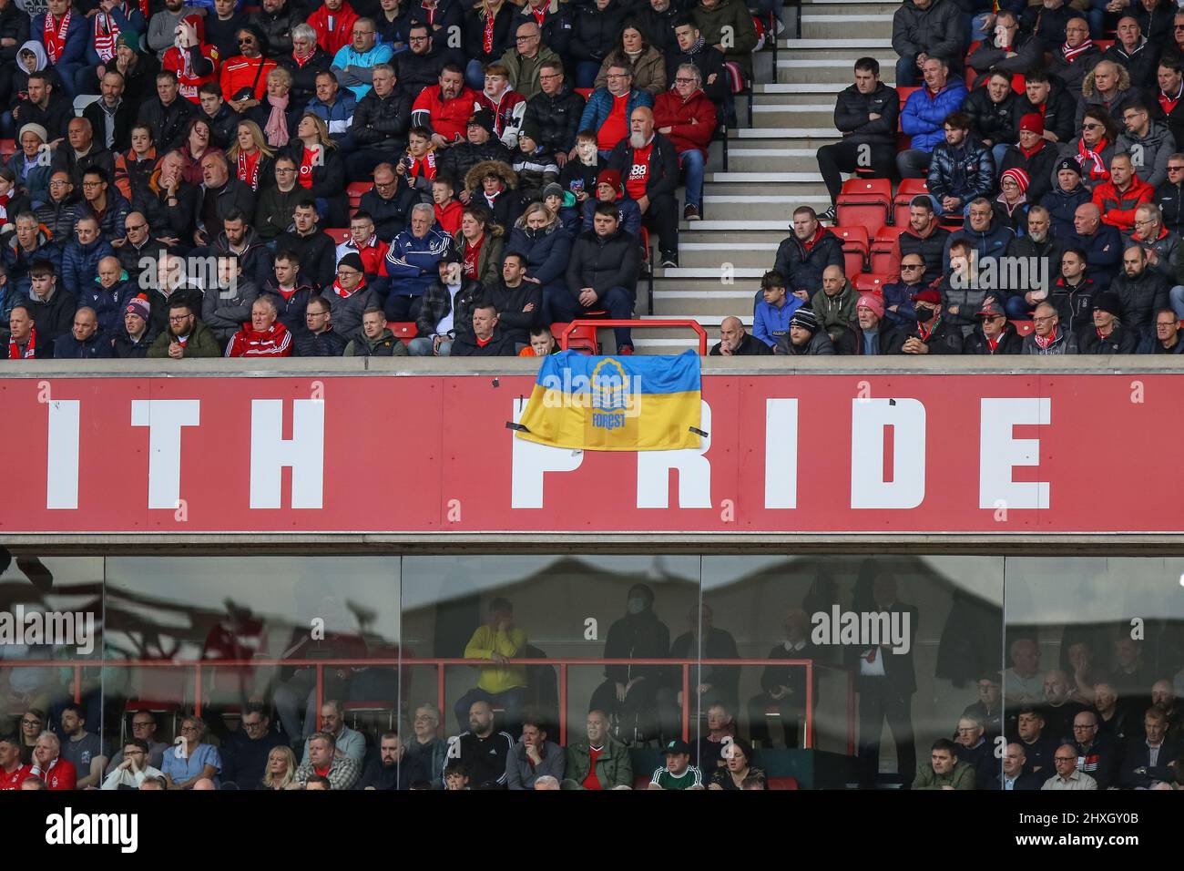 Nottingham forest badge hi-res stock photography and images - Alamy