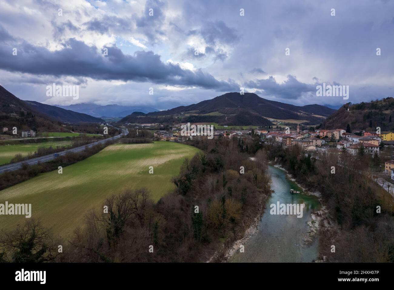 Marche italy roman bridge hi-res stock photography and images - Alamy