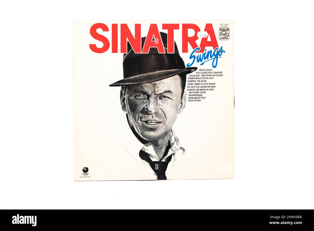 Frank sinatra album covers hi-res stock photography and images - Alamy