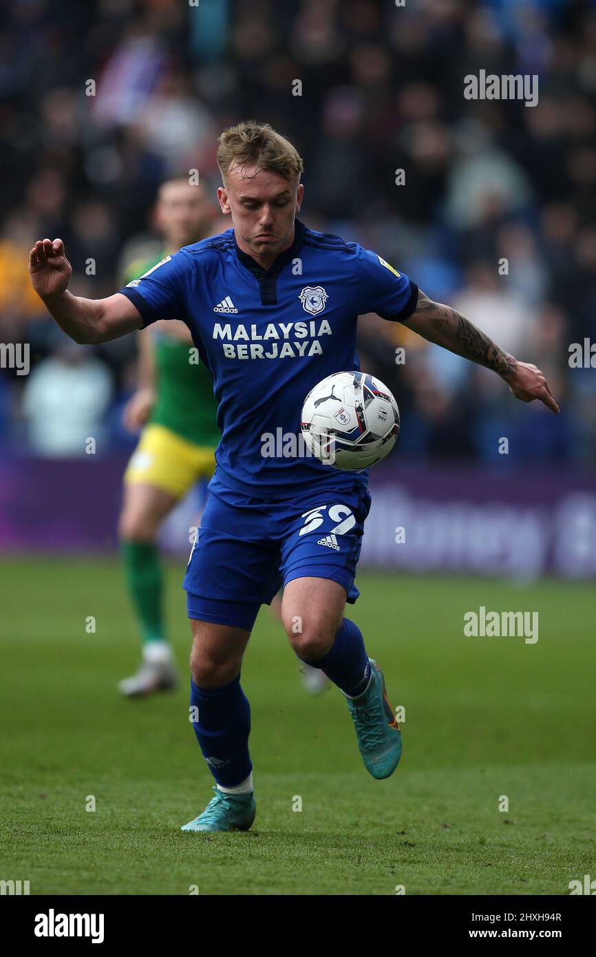 Isaak davies cardiff hi-res stock photography and images - Alamy