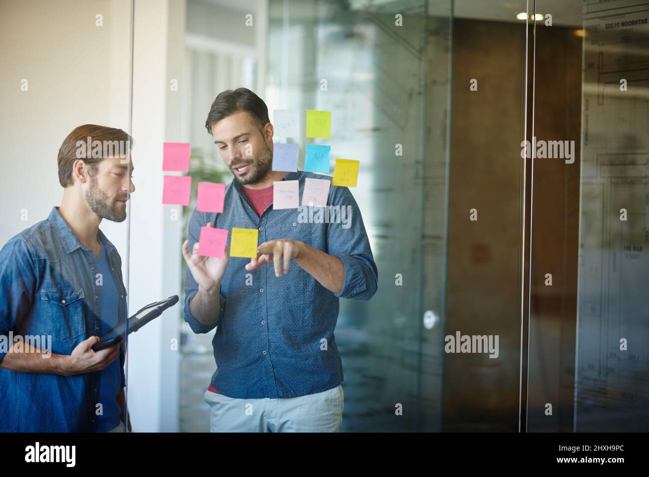 Mapping out ideas hi-res stock photography and images - Alamy