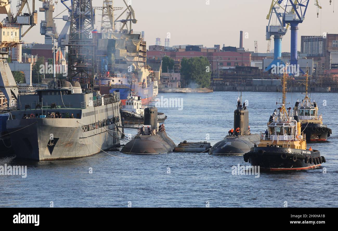 Russian navy attack submarines Improved Kilo class Project 636.3 ...