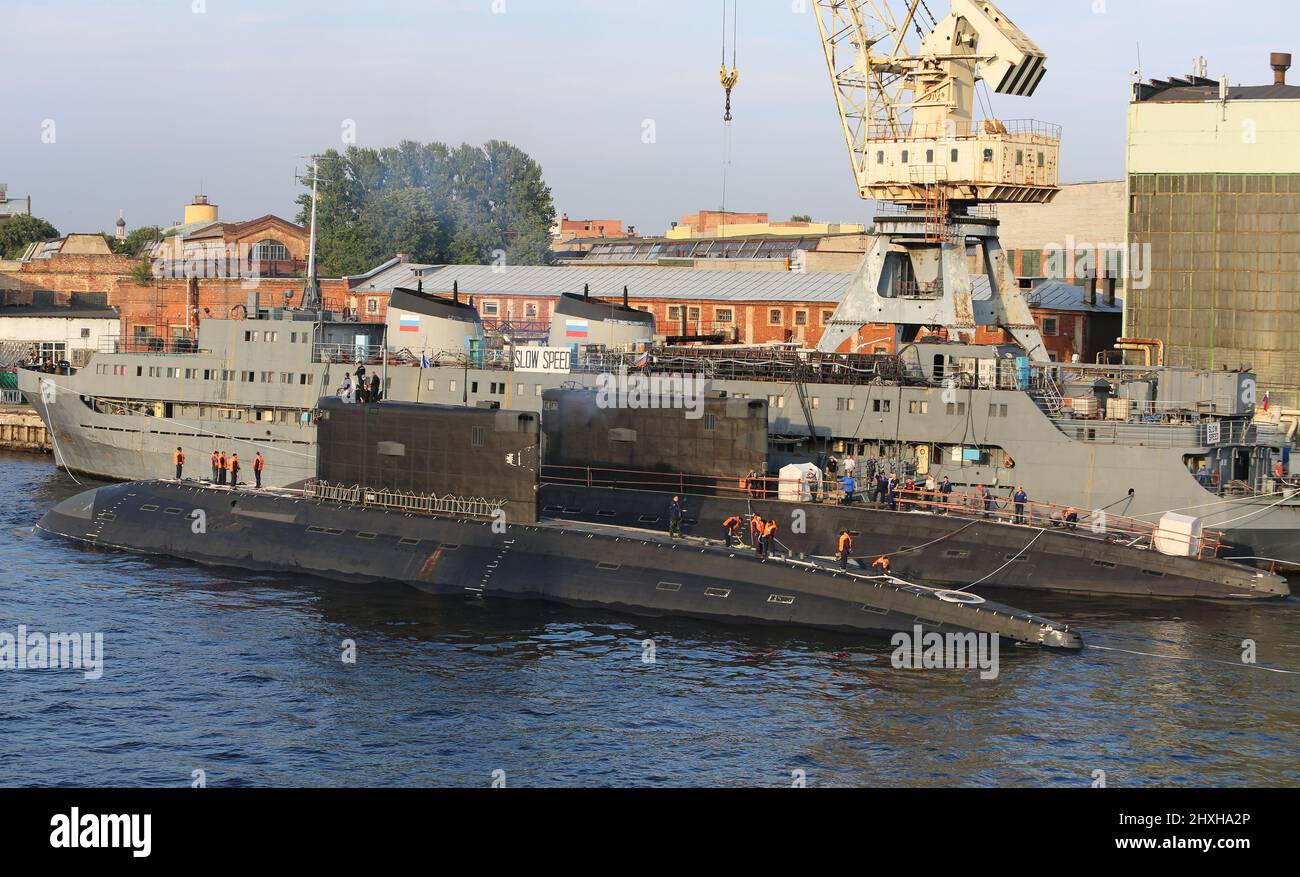 Russian submariner hi-res stock photography and images - Alamy