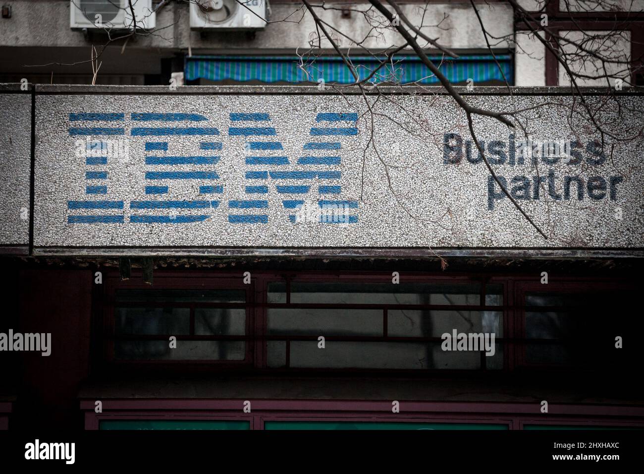 Picture of a sign with the logo of IBM taken in front of one of their ...
