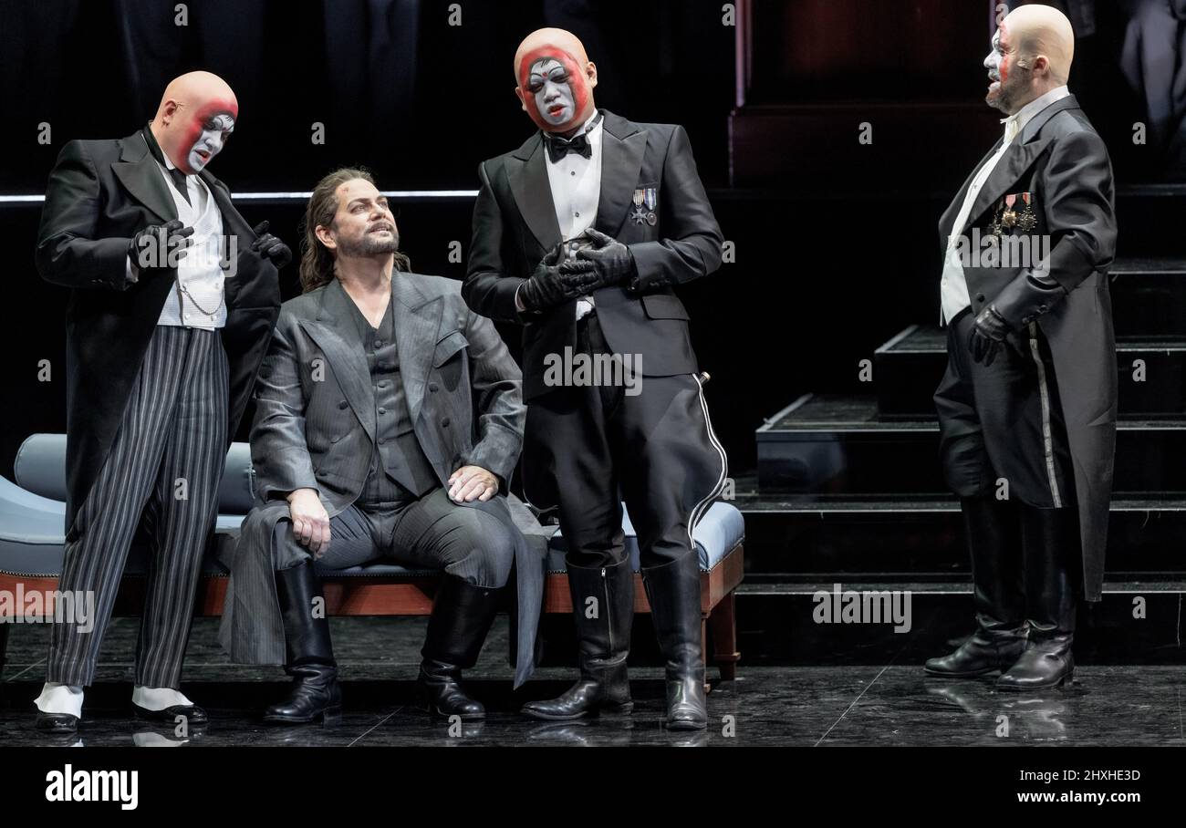 Hamburg, Germany. 09th Mar, 2022. US tenor singer Gregory Kunde as ...