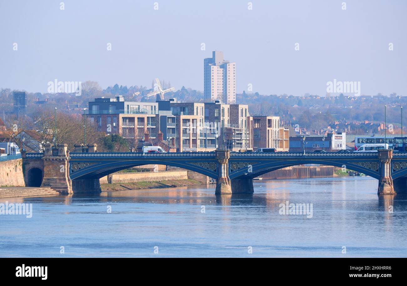Wide view river trent hi-res stock photography and images - Alamy