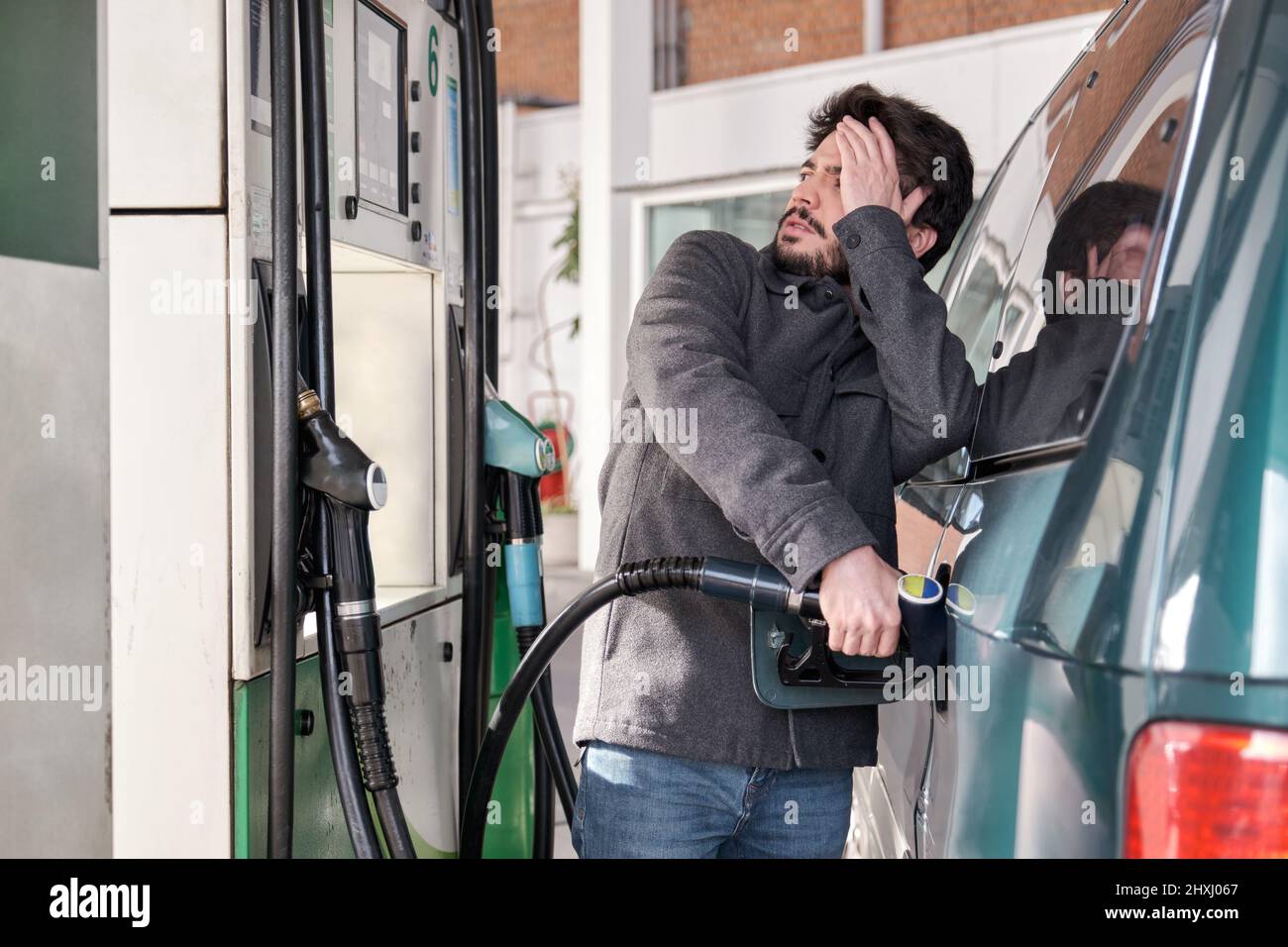 Look of concern hi-res stock photography and images - Alamy