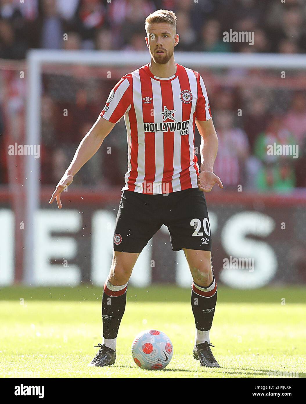 Ajer brentford hi-res stock photography and images - Alamy
