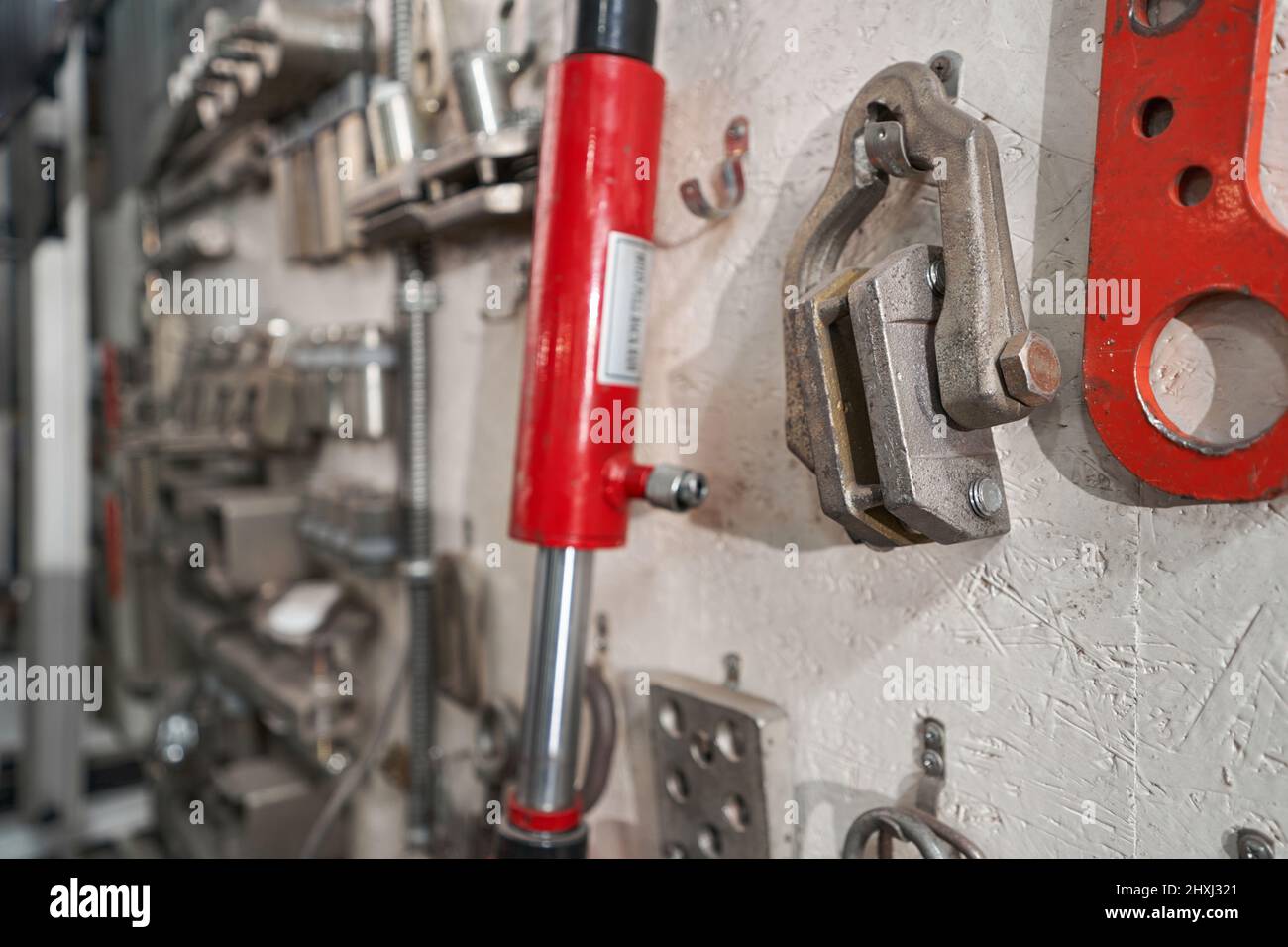 Inspection technique hi-res stock photography and images - Alamy