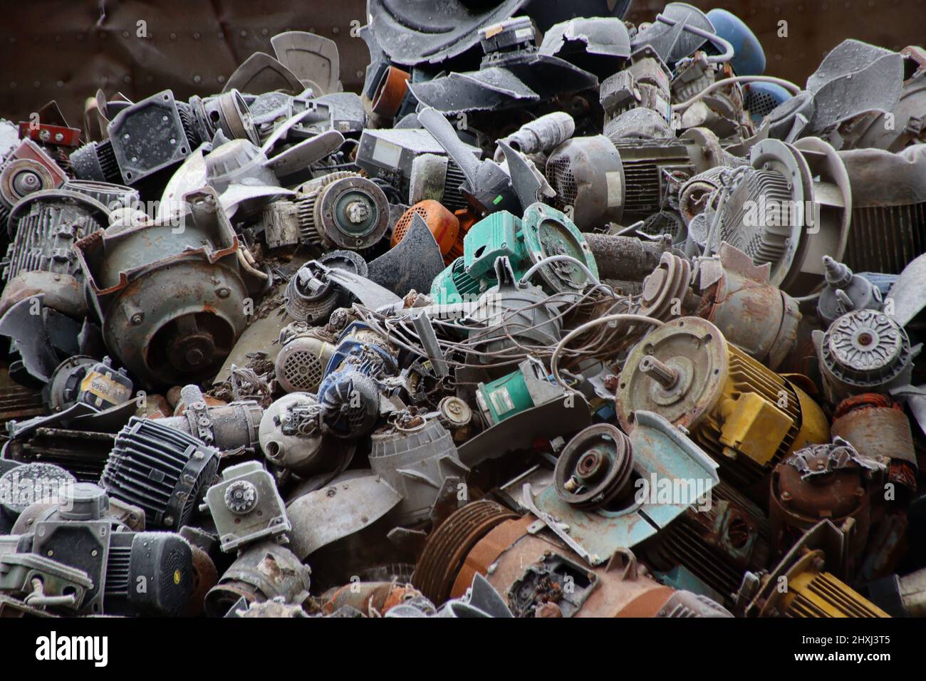 Metal scrap is collected for reuse Stock Photo - Alamy