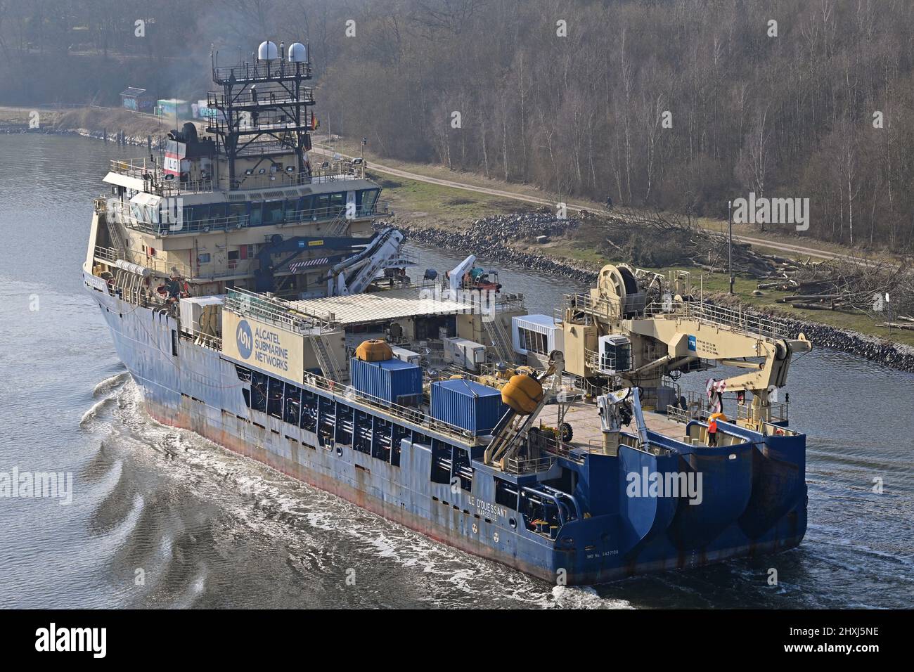 Cable Repair Ship ILE D'OUESSANT Stock Photo - Alamy