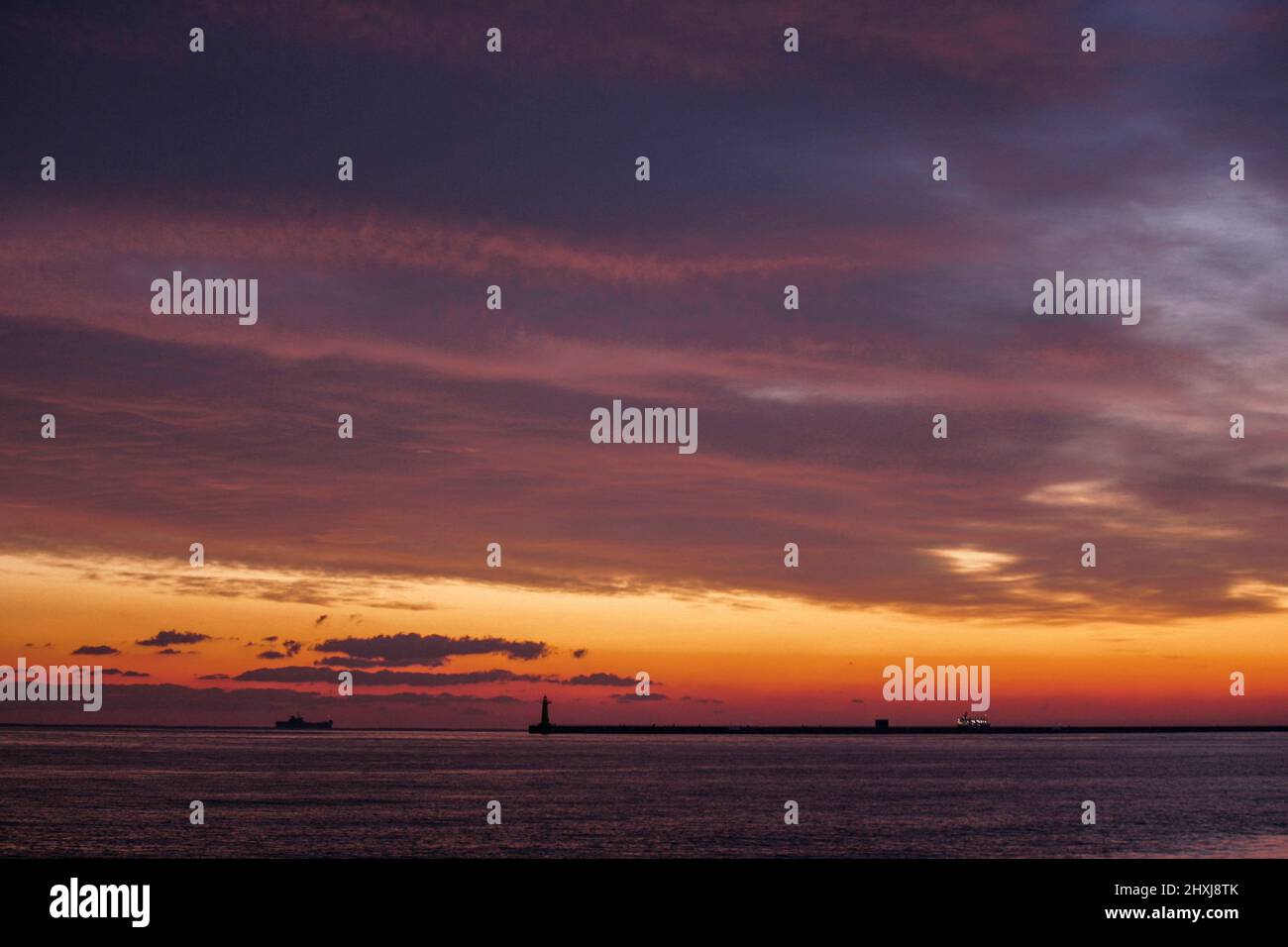 A View of Sunrise scene at sea shore in Pohang city, South Korea Stock ...