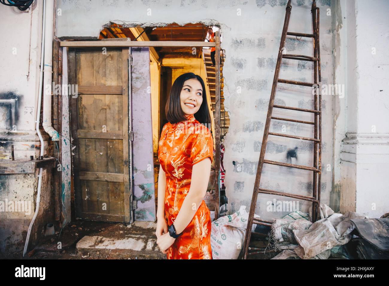 Beautiful chinese women in traditional red dress in Chinatown, Chinese ...