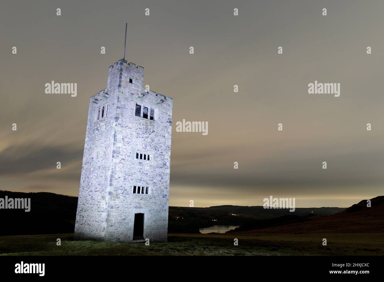 Boot's Folly Tower also known as Sugworth Tower or Strines Tower near ...