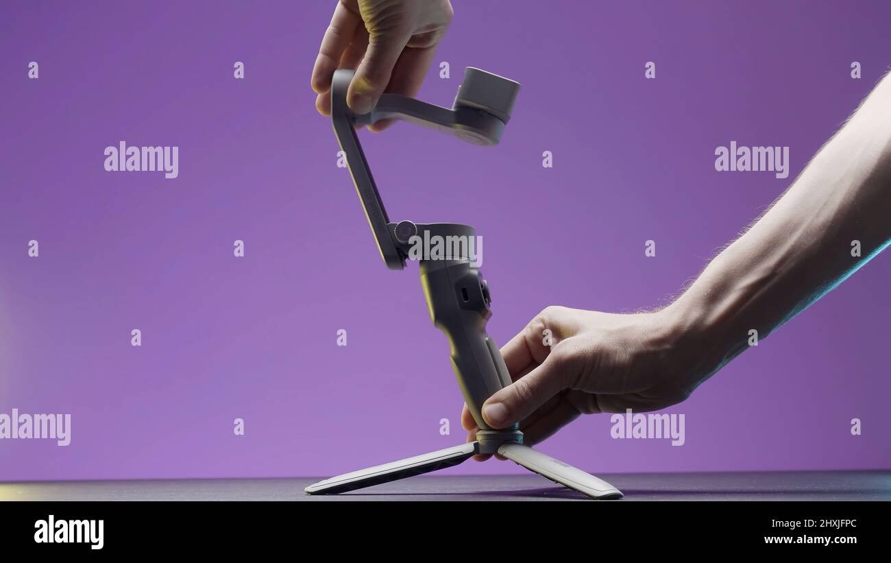 Portable video camera or smartphone electronic stabilizing system ...