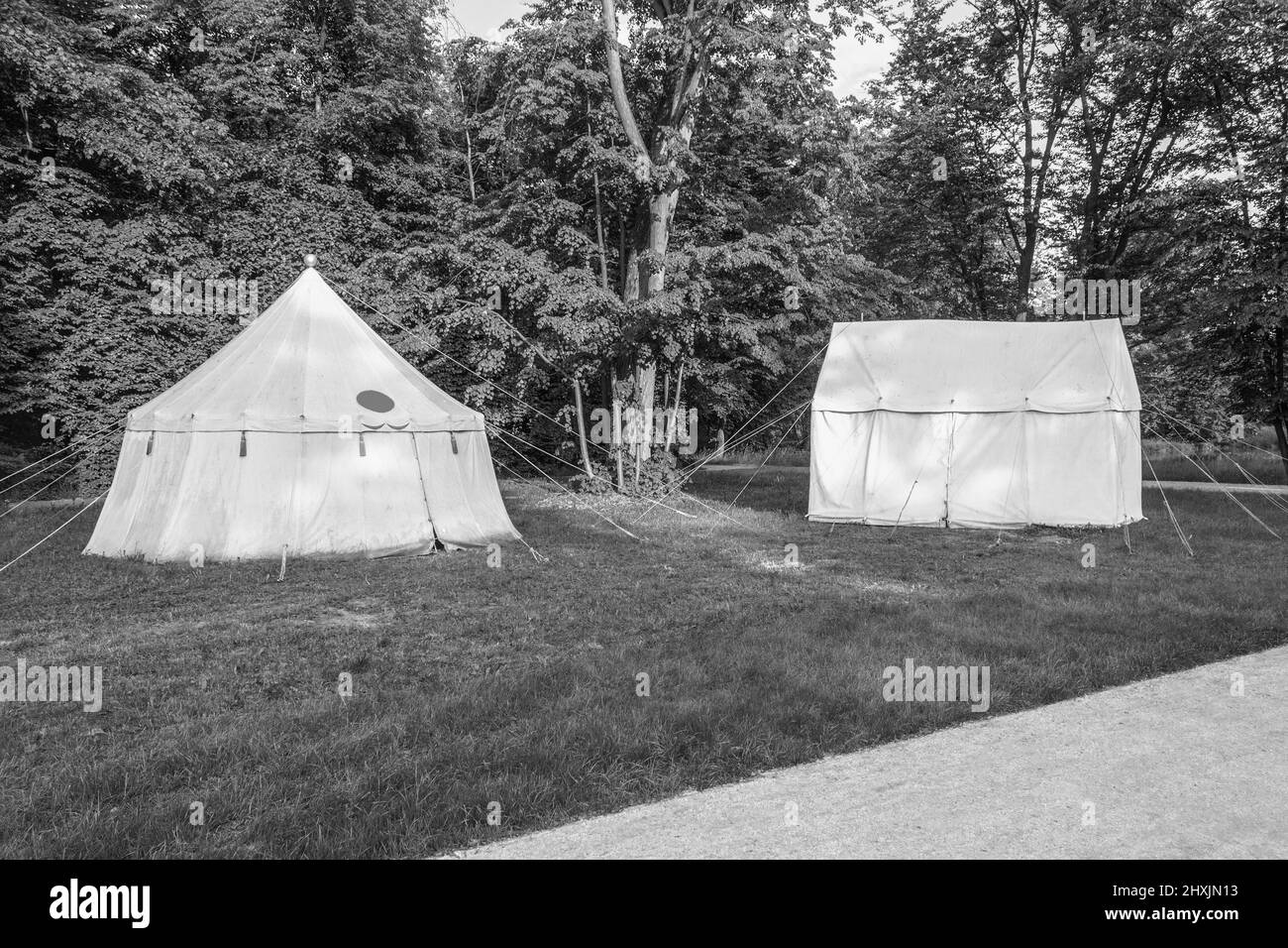 Black and white photo of the ward for soldiers to live in the field ...
