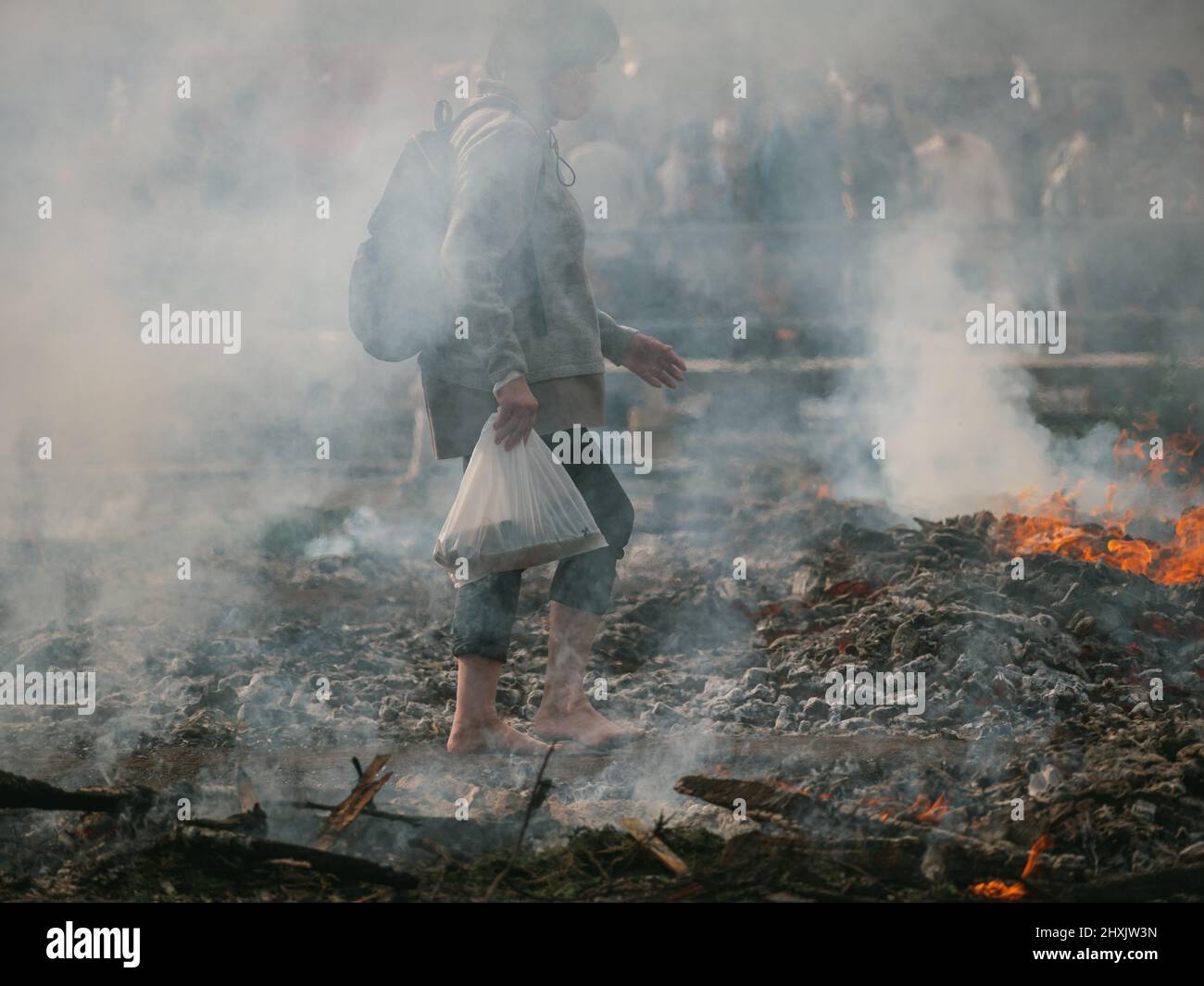 Mt takao fire walking festival hi-res stock photography and images - Alamy