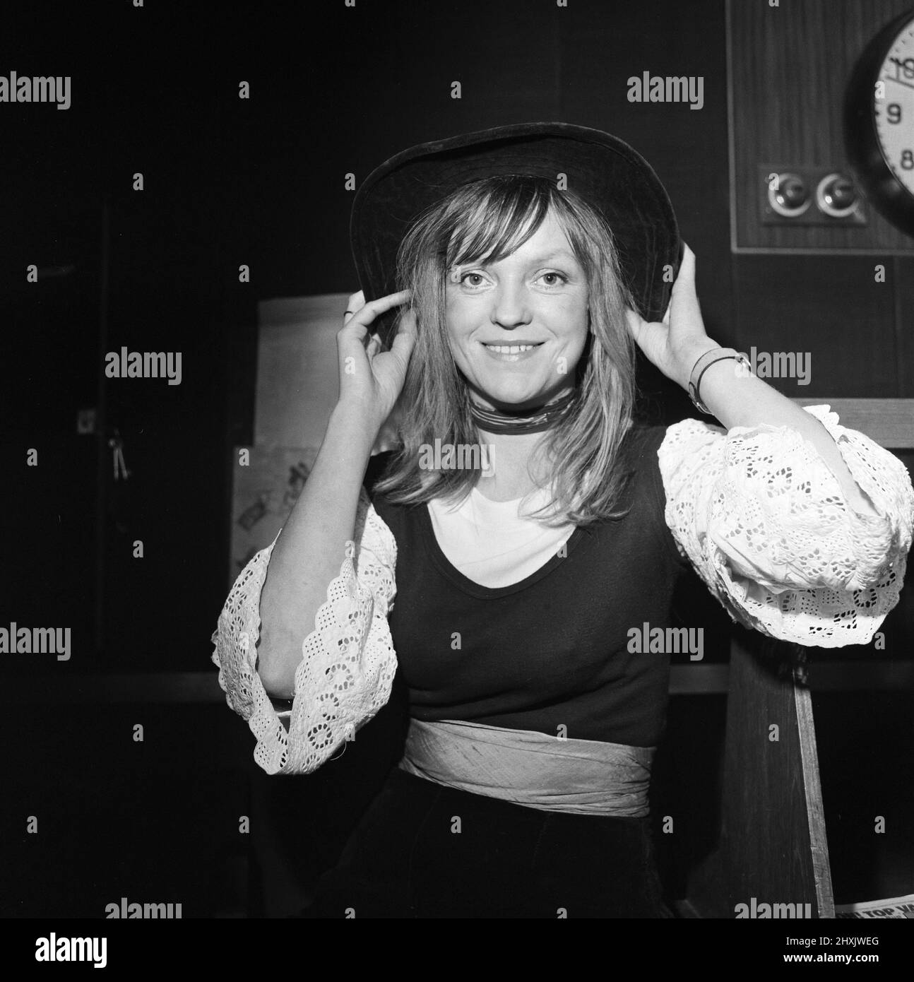 Annie nightingale hi-res stock photography and images - Alamy