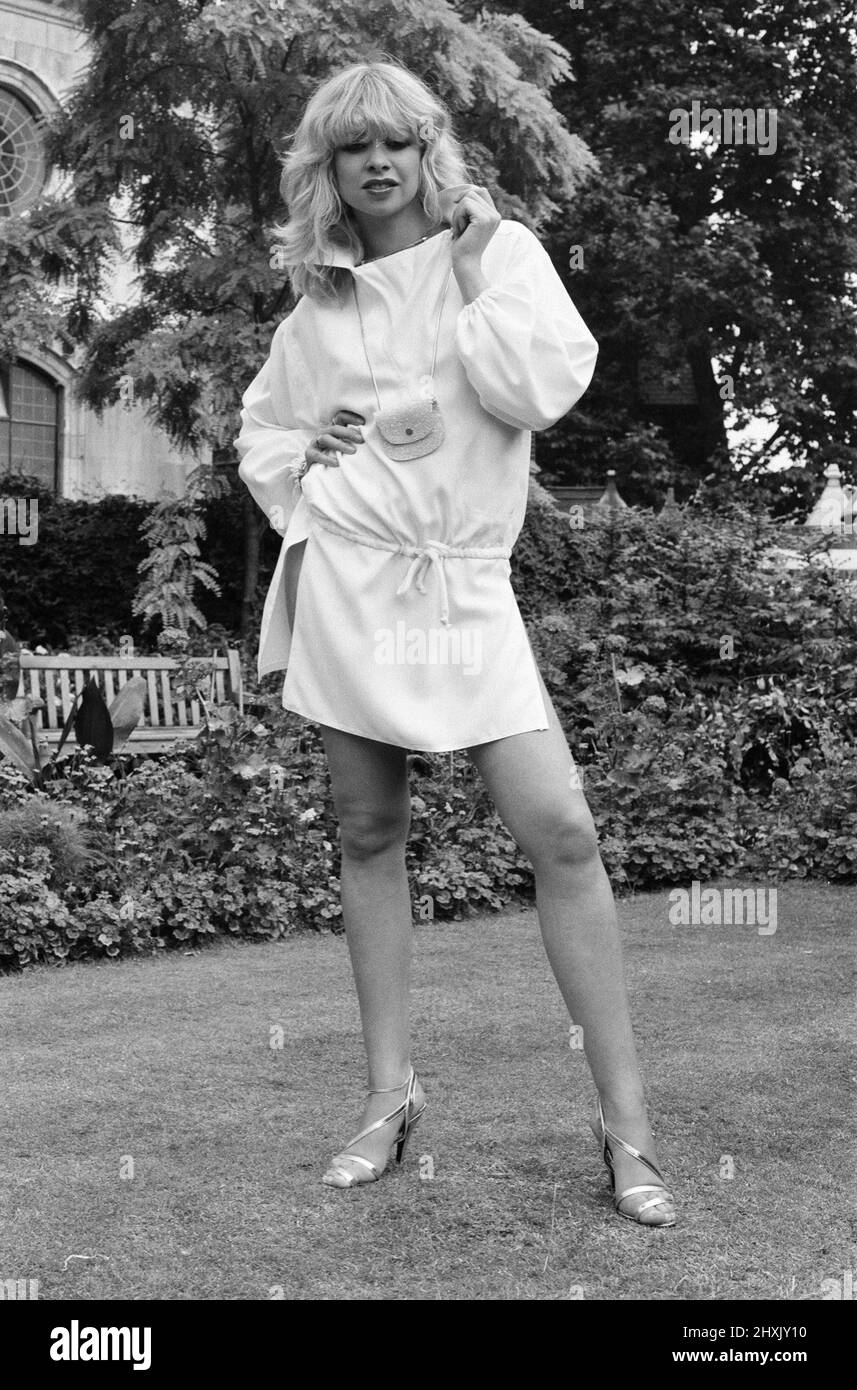 Model wearing 1977 clothing, Sunday Mirror fashion feature, pictured in ...