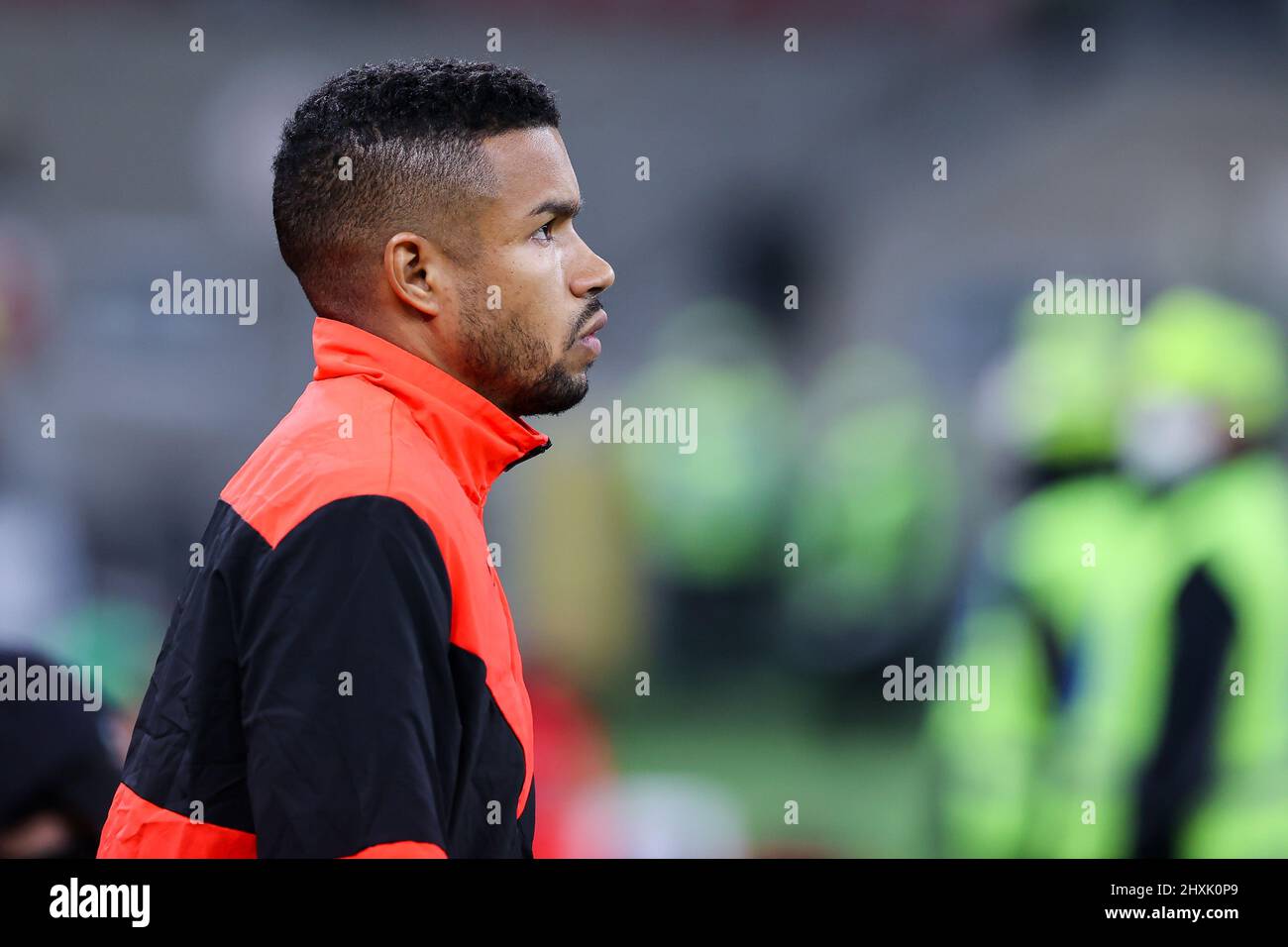 Junior Messias of AC Milan looks on during the Serie A 2021/22 football ...