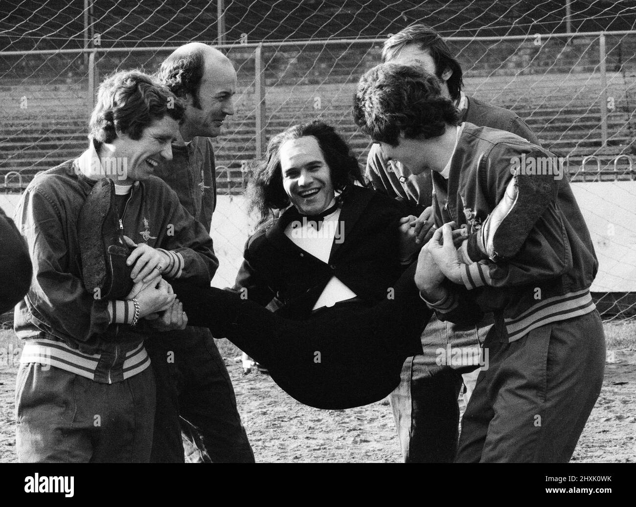 Freddie Starr, Comedian, at Wimbledon Football Club, to do some filming ...