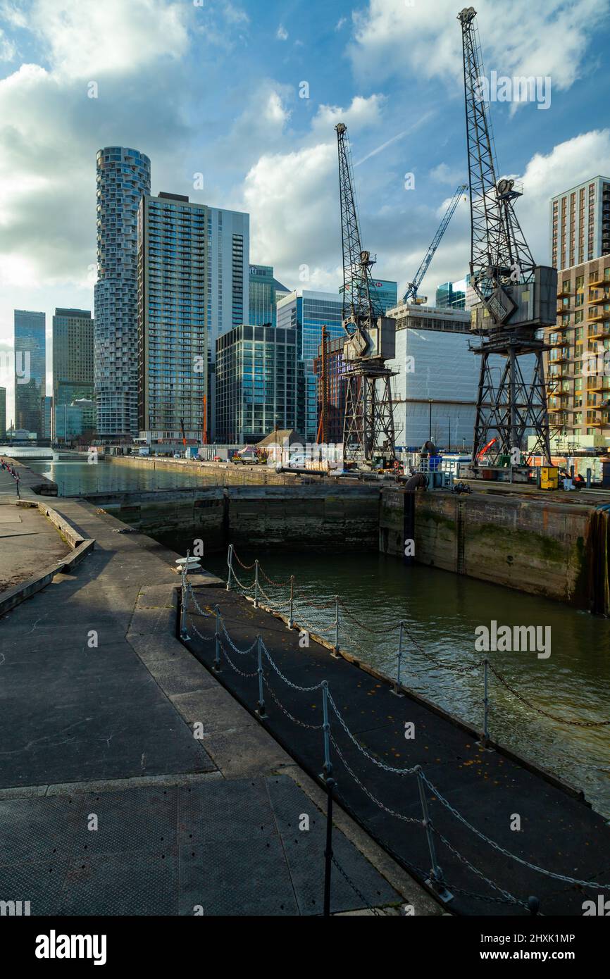 Locks at South Dock, Canary Wharf, London Stock Photo - Alamy