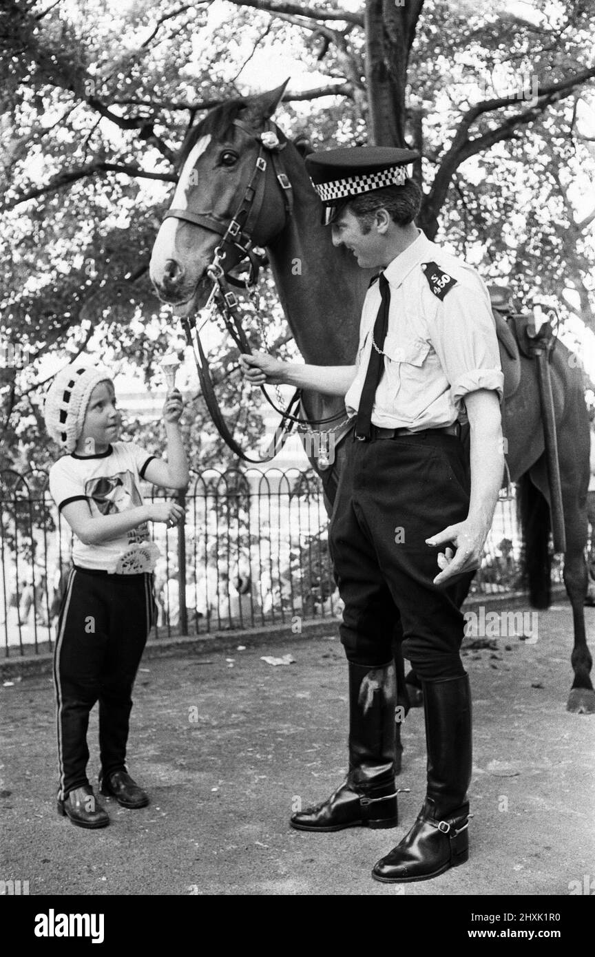 Police ice cream hi-res stock photography and images - Alamy