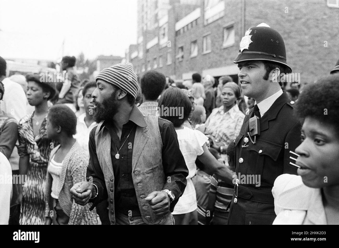 Atmosphere at the Notting Hill Carnival. 29th August 1976 Stock Photo ...