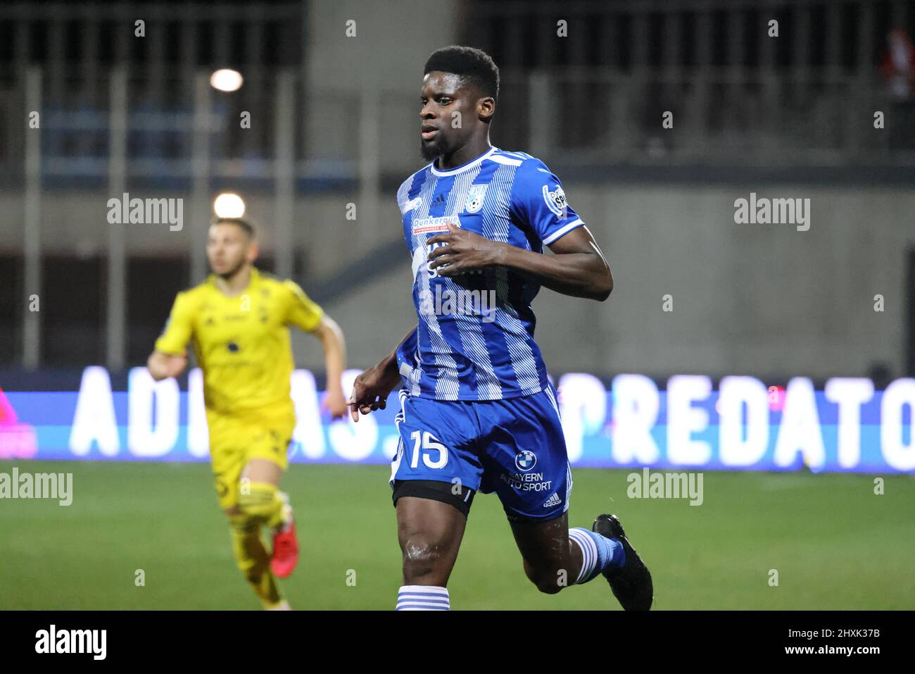 Dunkerque football hi-res stock photography and images - Alamy