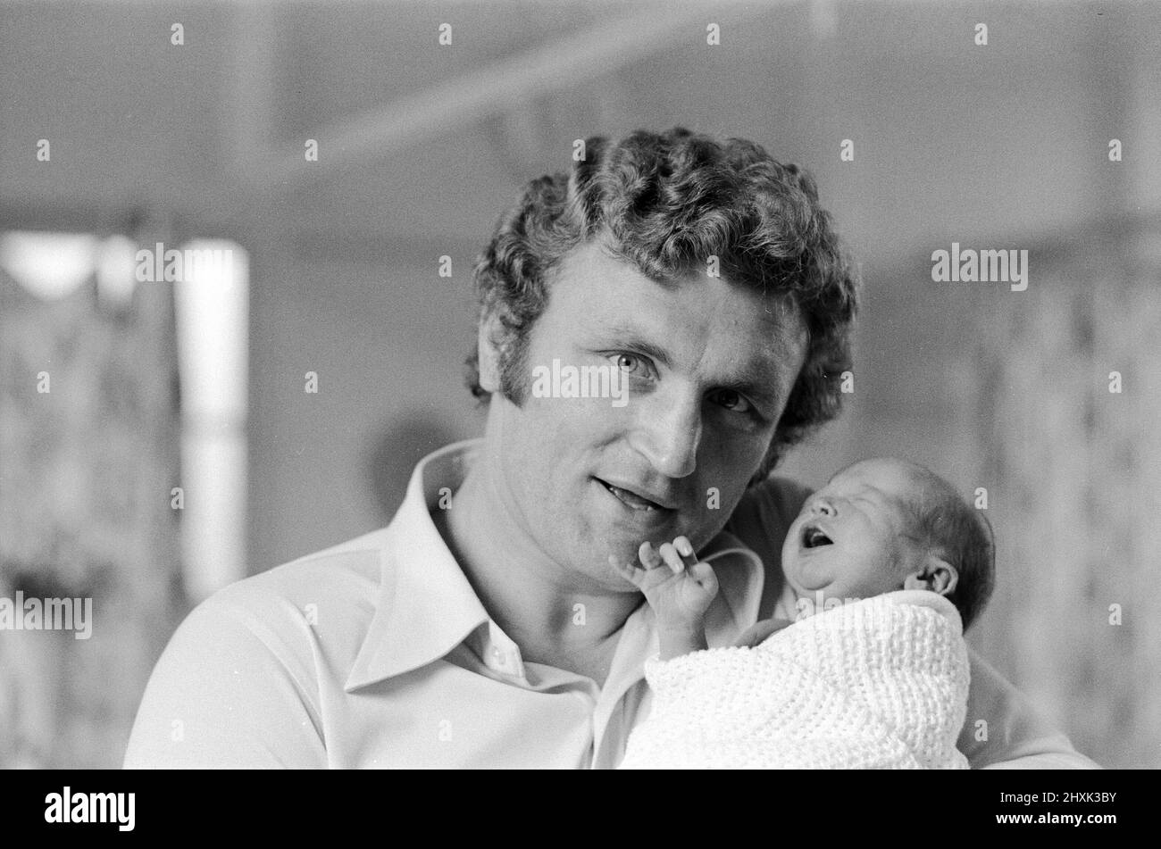 Former British European Heavyweight champion boxer Joe Bugner holds his ...