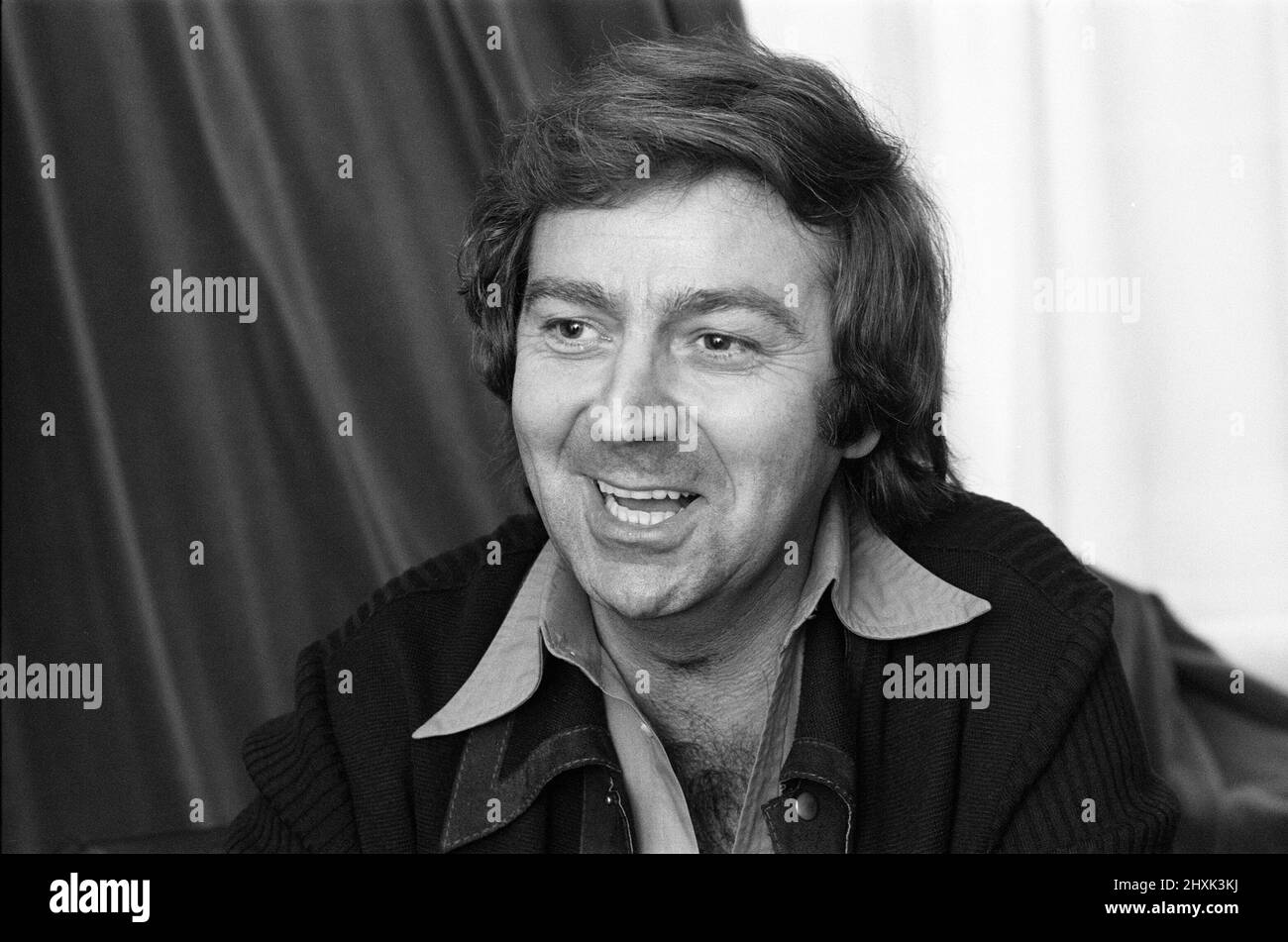 1970s street entertainer hi-res stock photography and images - Alamy