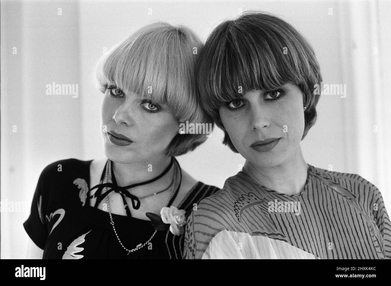 Purdey joanna lumley hi-res stock photography and images - Alamy
