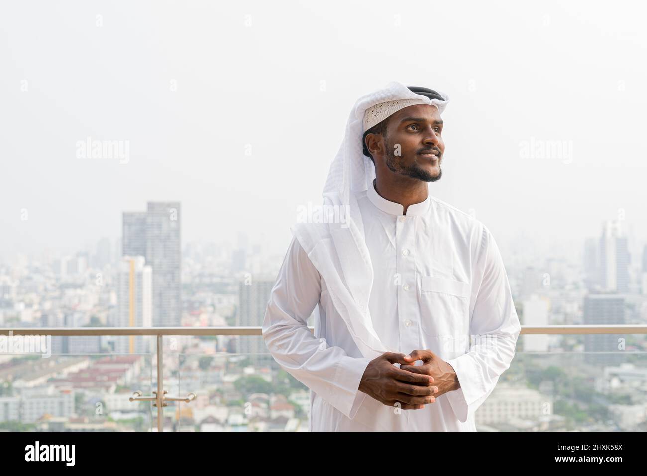 Handsome muslim arabic man smiling hi-res stock photography and images ...