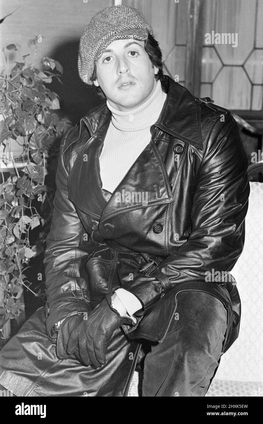 Rocky sylvester stallone 1977 hi-res stock photography and images - Alamy