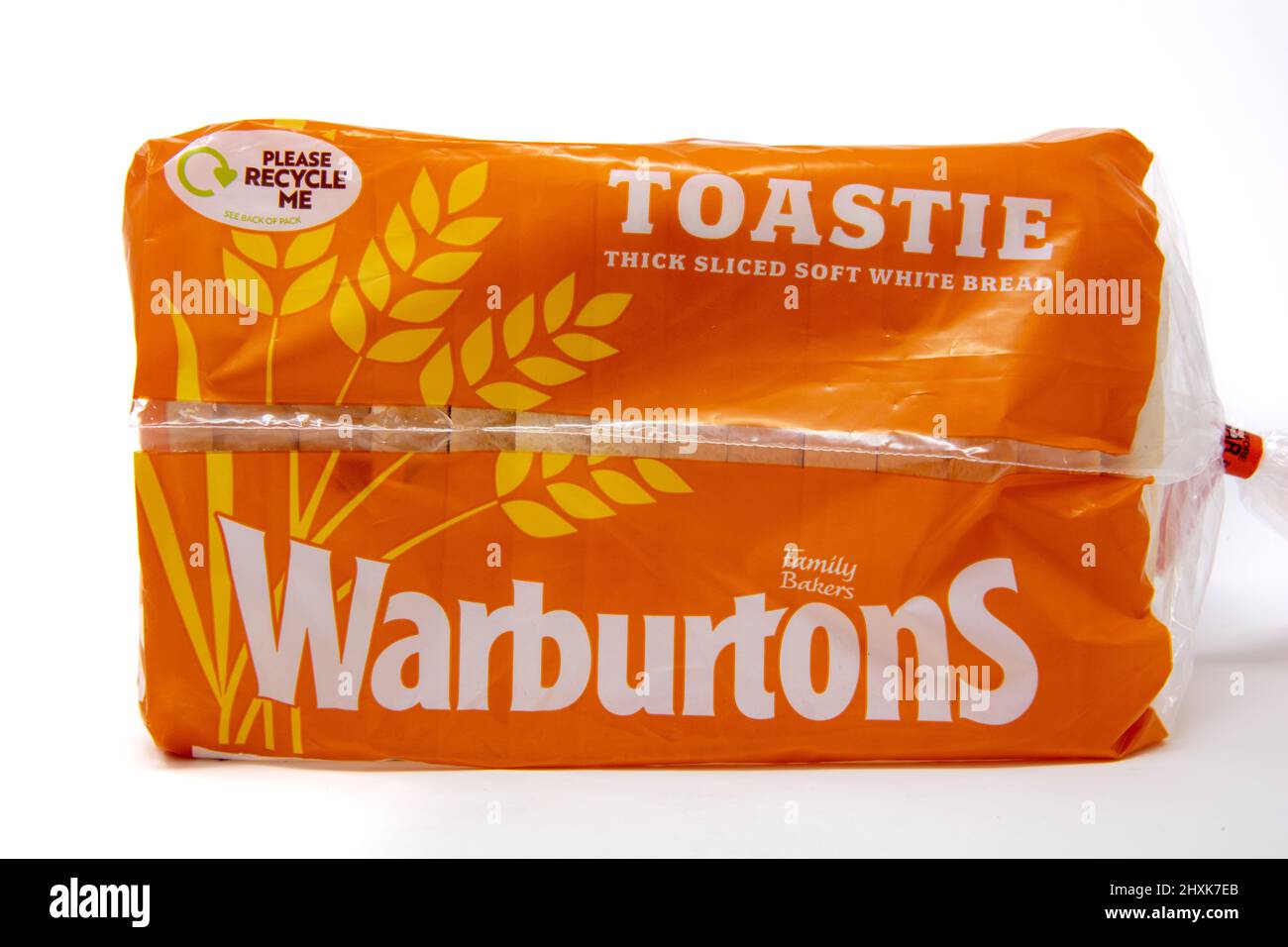 Warburtons Toastie Sliced White Bread Stock Photo - Alamy