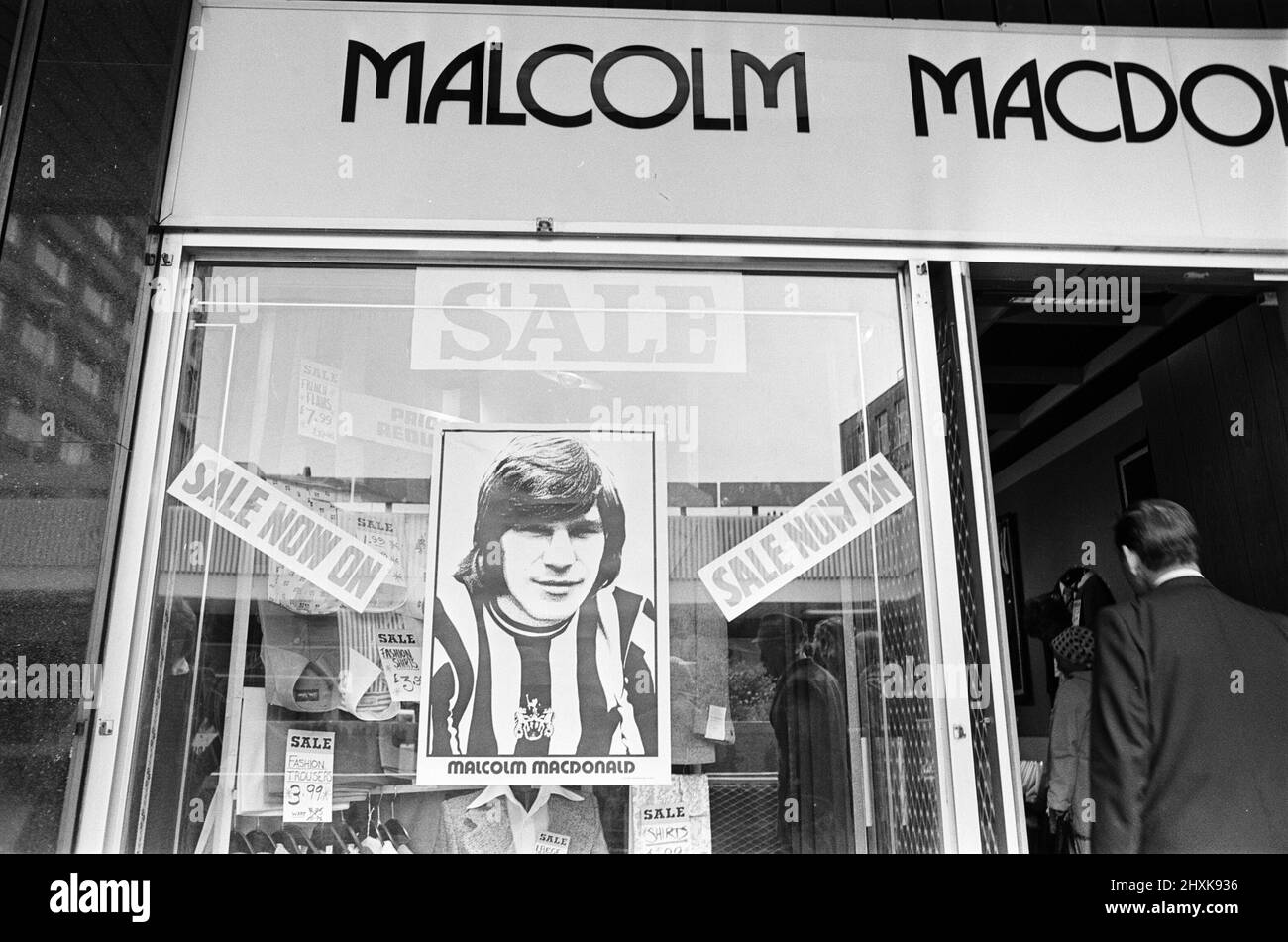 Malcolm macdonald newcastle united hi-res stock photography and images ...