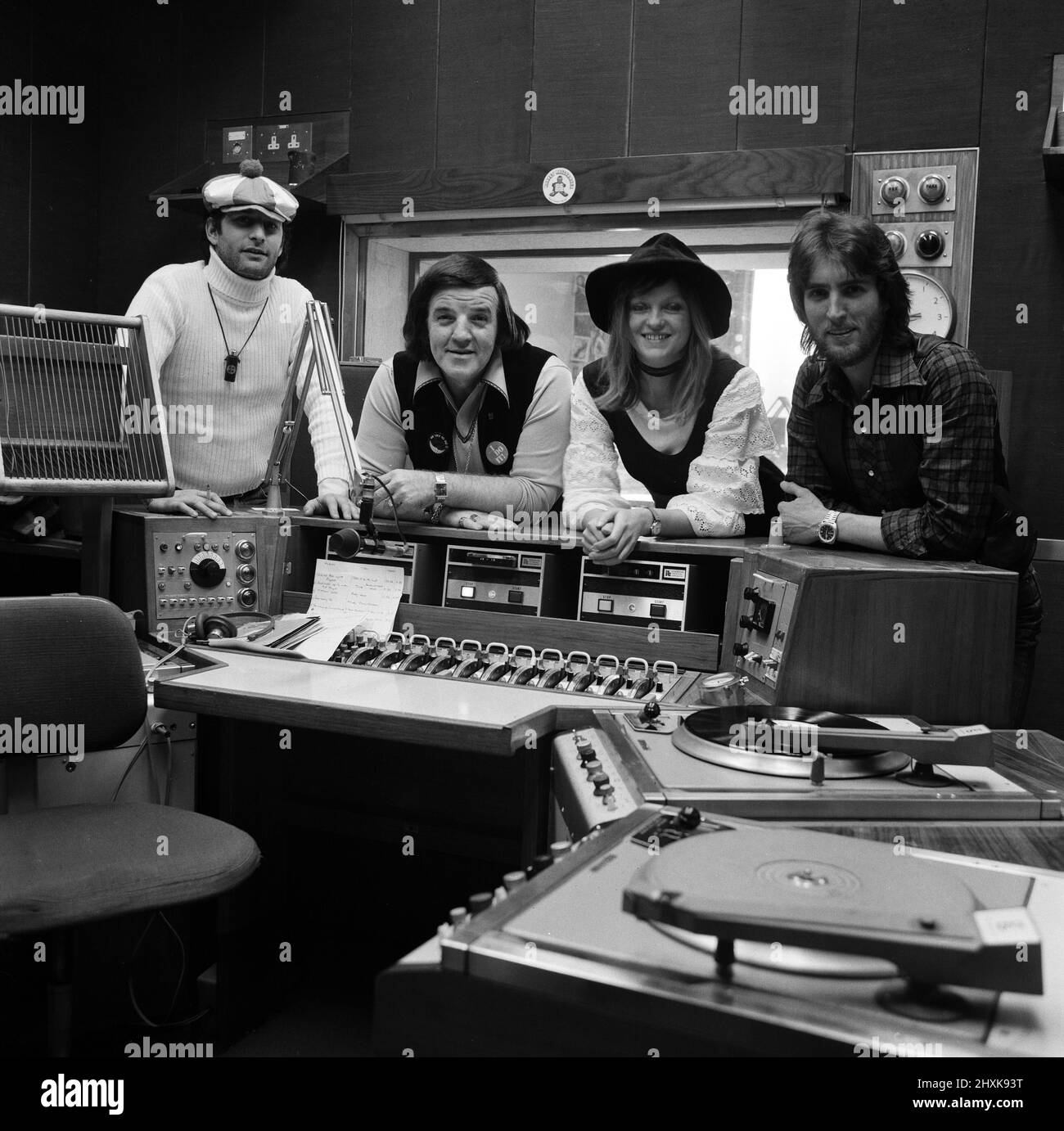 Alan freeman disc jockey radio hi-res stock photography and images - Alamy