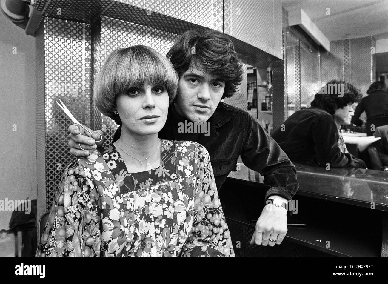 Actress Joanna Lumley models her "Purdey" haircut with its creator ...