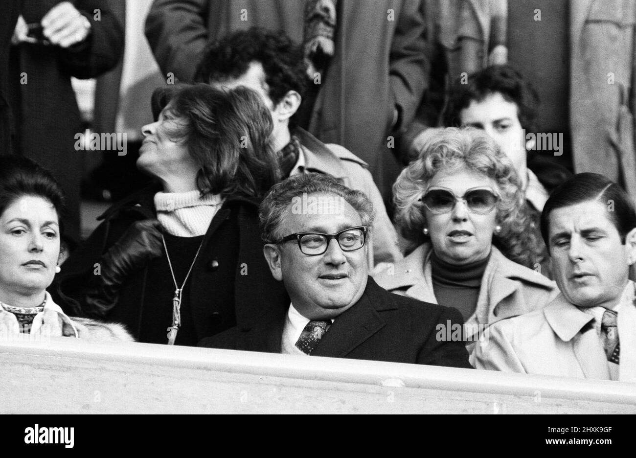 Henry kissinger 1970s hi-res stock photography and images - Alamy