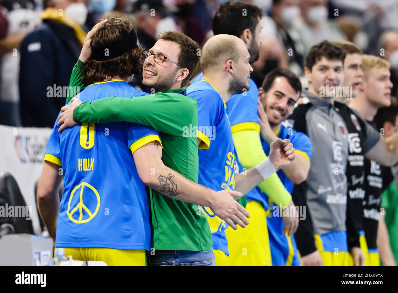 13 March 2022, Schleswig-Holstein, Kiel: Handball: Bundesliga, THW Kiel ...