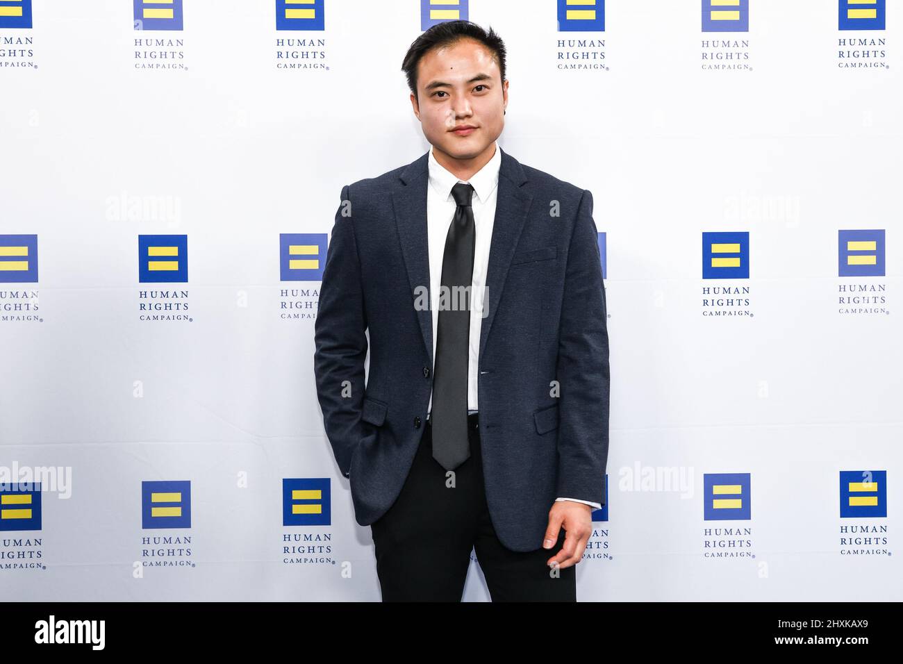 Leo Sheng arrives at the Human Rights Campaign Hosts 2022 Los Angeles ...