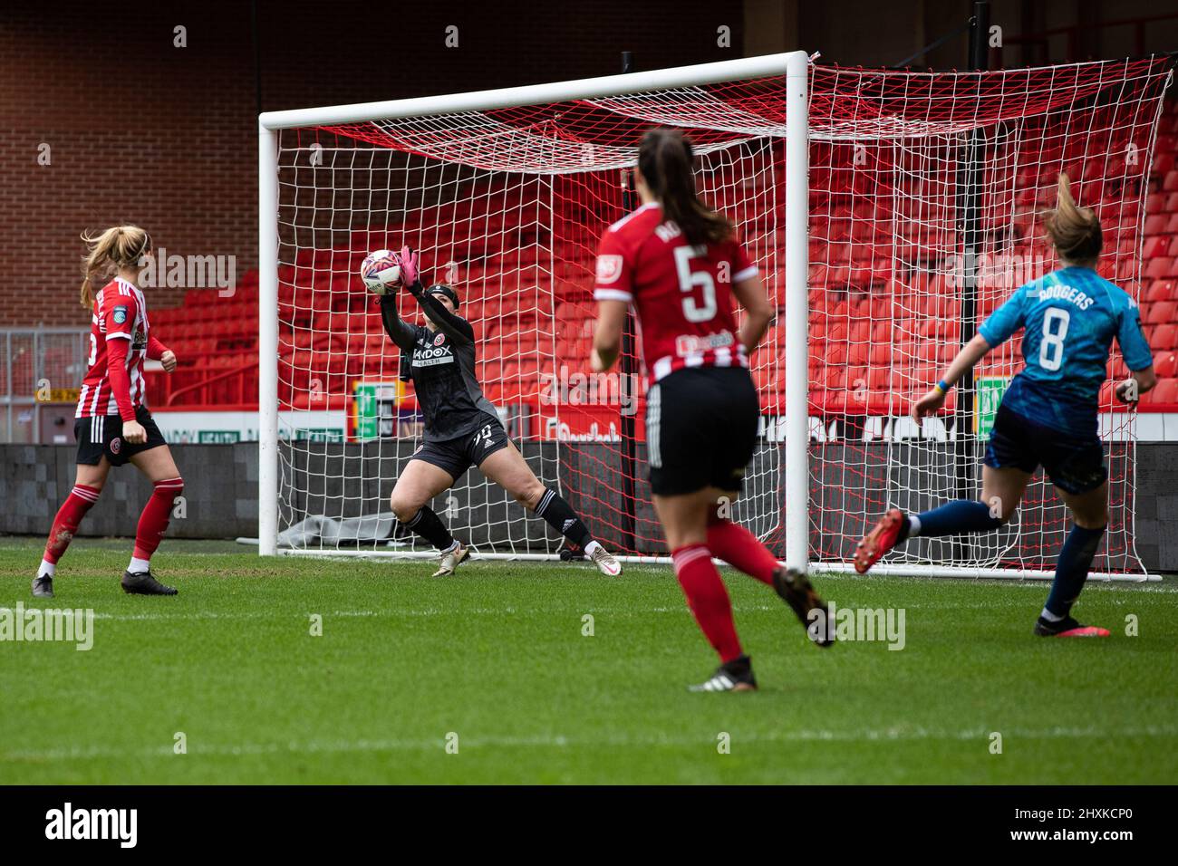Fran Kitching (#20 Sheffield United) makes a great save during the FA ...