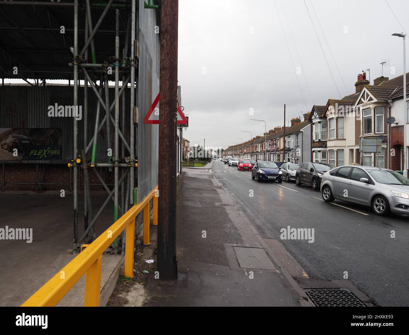 Halfway along a road hi-res stock photography and images - Alamy