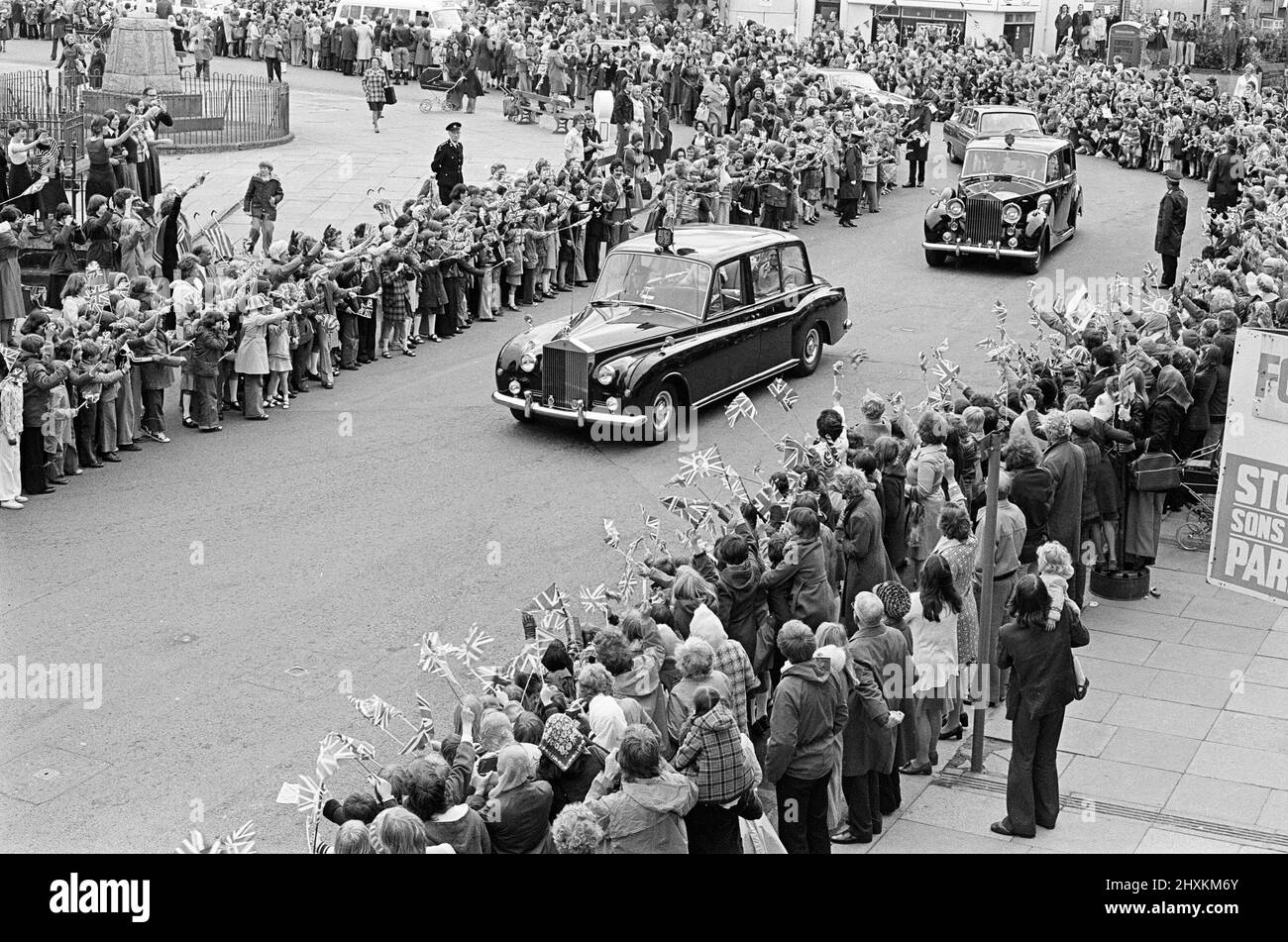 Spectators await Queen Elizabeth II and Prince Philip, Duke of ...