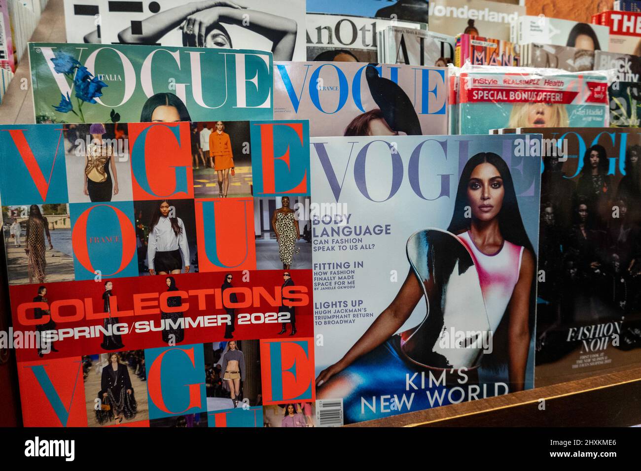Magazines for Sale, Barnes & Noble Booksellers Store, NYC, USA , 2022 ...